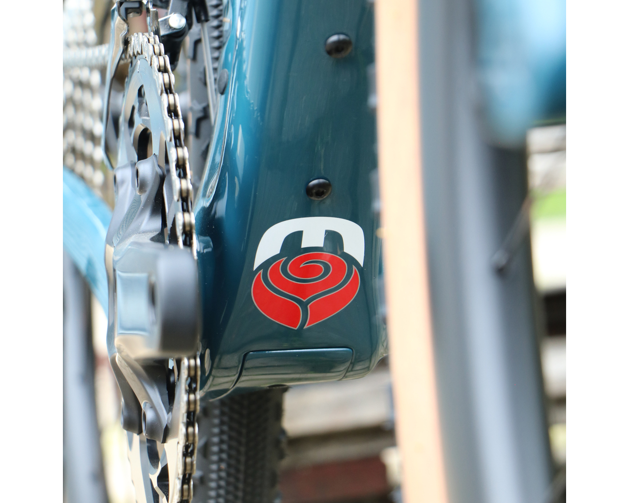 Moda Molto GRX Cosmic Carbon Gravel Bike | Merlin Cycles