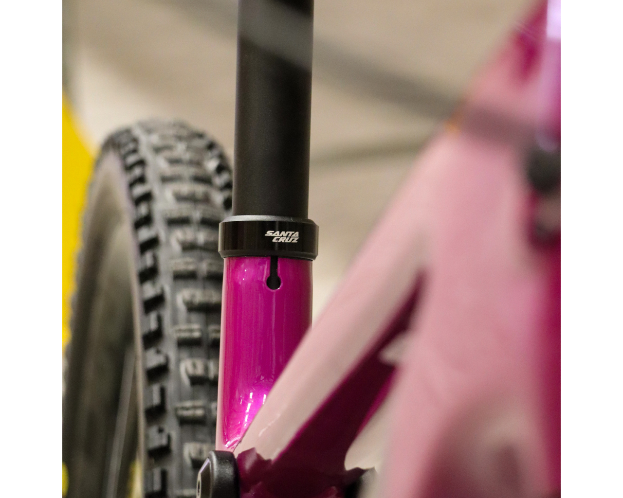 Santa Cruz Heckler SL E-Bike 2024 - Build Kit S | Merlin Cycles