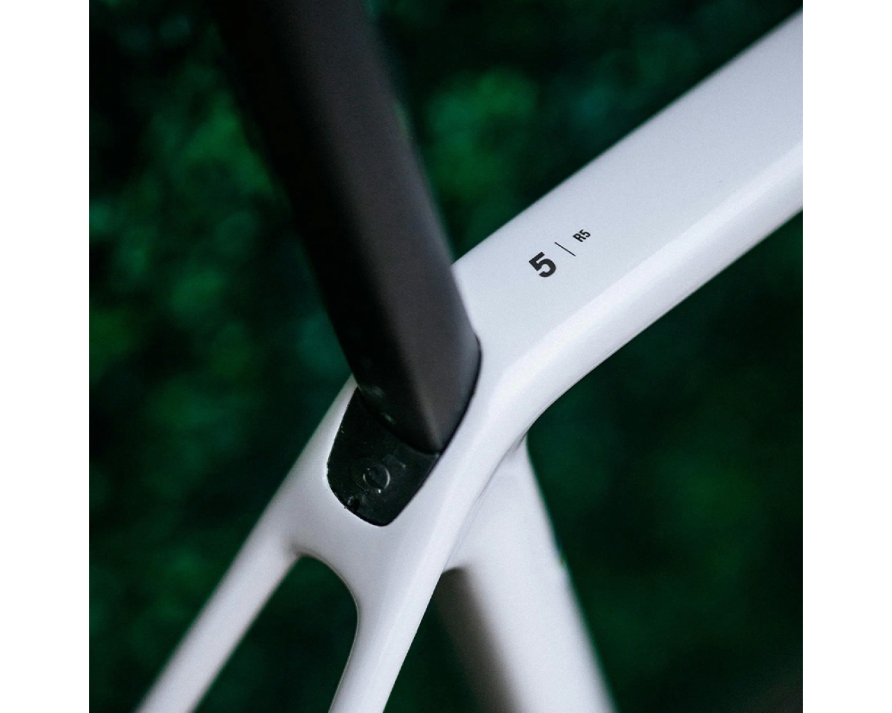 Cervelo R5 Ultegra Di2 Carbon Road Bike - 2025 | Merlin Cycles