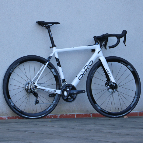 Orro Gold Evo 105 Team 35 Carbon Road Bike | Merlin Cycles