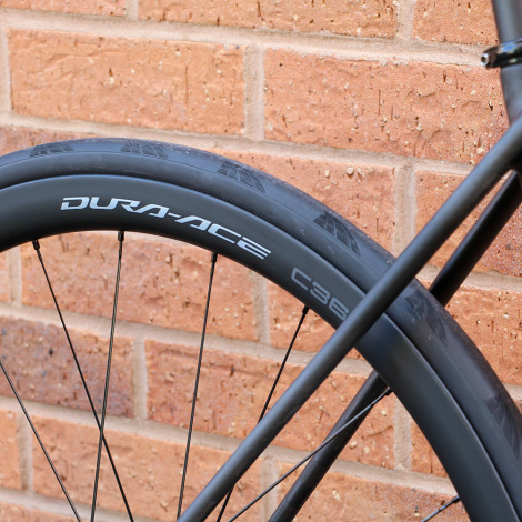 Felt FR FRD Ultimate Dura Ace Di2 Carbon Road Bike | Merlin Cycles