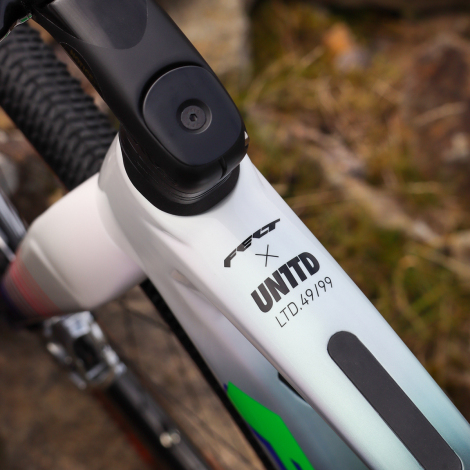 Felt Breed FRD UN1TD LE Red XPLR Carbon Gravel Bike - Limited Edition ...