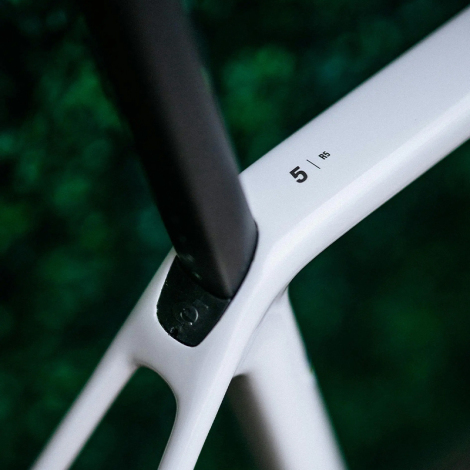 Cervelo R5 Ultegra Di2 Carbon Road Bike - 2025 | Merlin Cycles