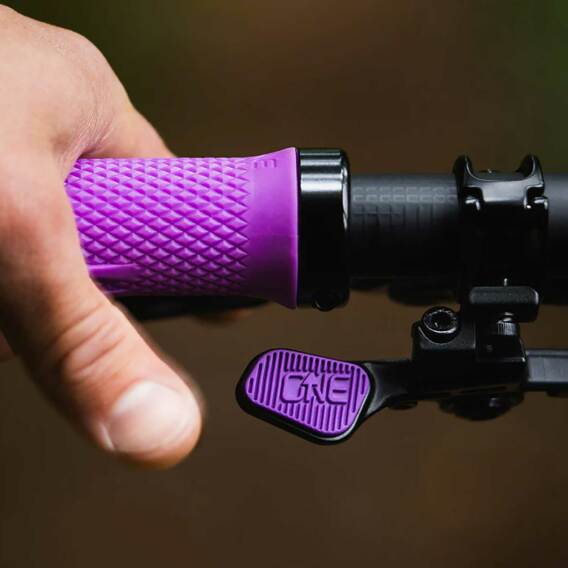 OneUp Components V3 Dropper Post Remote | Merlin Cycles