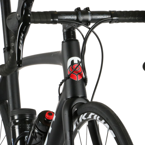 Moda Vivo Disc 105 Aksium Carbon Road Bike | Merlin Cycles