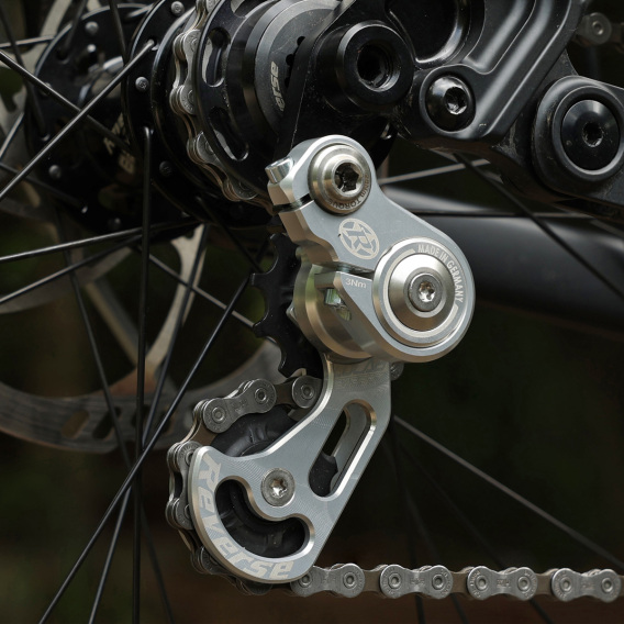 Reverse Components Colab Expert Chain Tensioner | Merlin Cycles