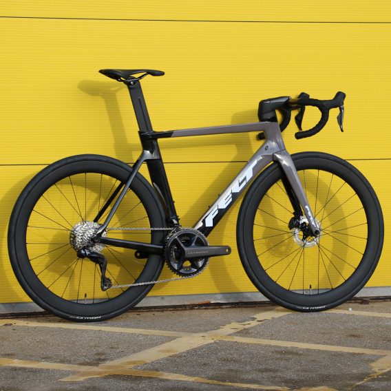 Felt AR Advanced Ultegra Di2 C50 Carbon Road Bike | Merlin Cycles