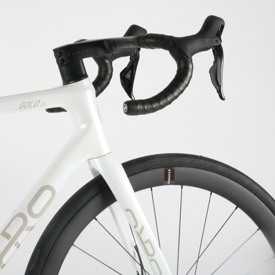 Orro Gold STC Dura Ace Di2 40|44 Carbon Custom Road Bike | Merlin Cycles