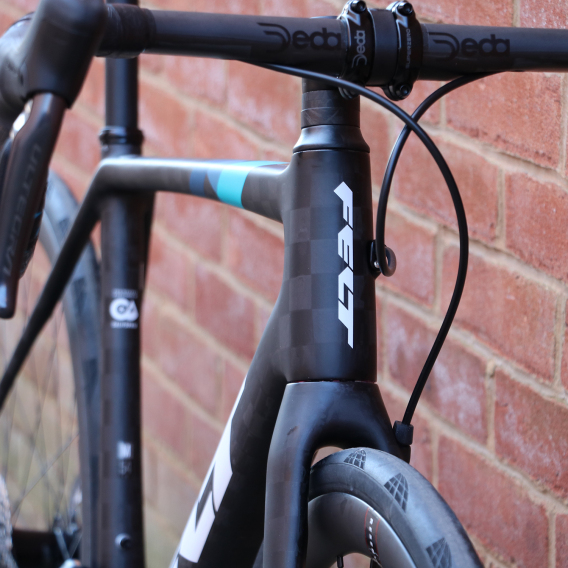 Felt FR FRD Ultimate Ultegra Di2 34|37 Carbon Road Bike | Merlin Cycles