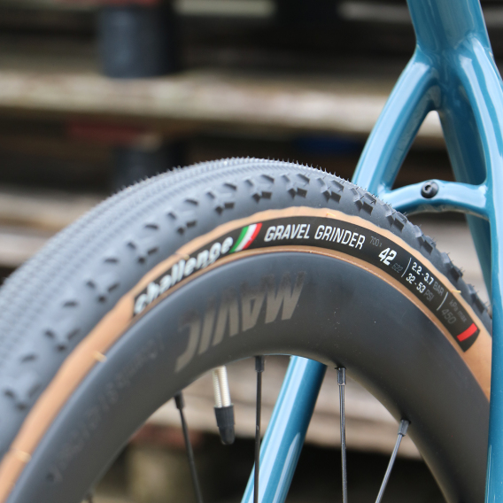 Moda Molto GRX Cosmic Carbon Gravel Bike | Merlin Cycles